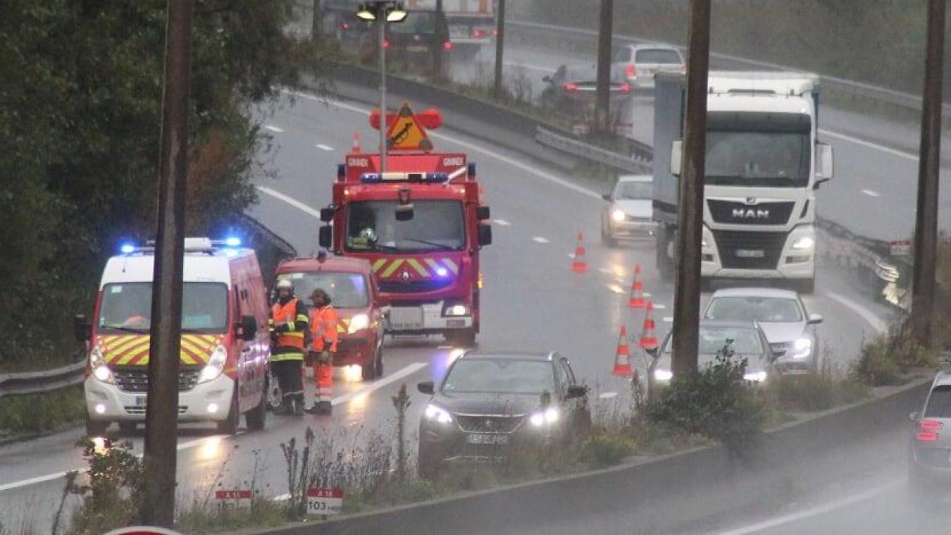 Un accident sur l’A16 ralentit la circulation à hauteur de Gravelines ...