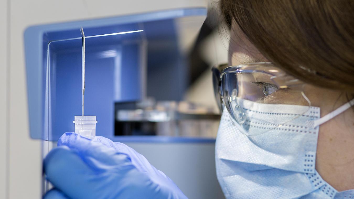 Plongée dans les laboratoires Généthon situés à Évry - Les Echos du Touquet