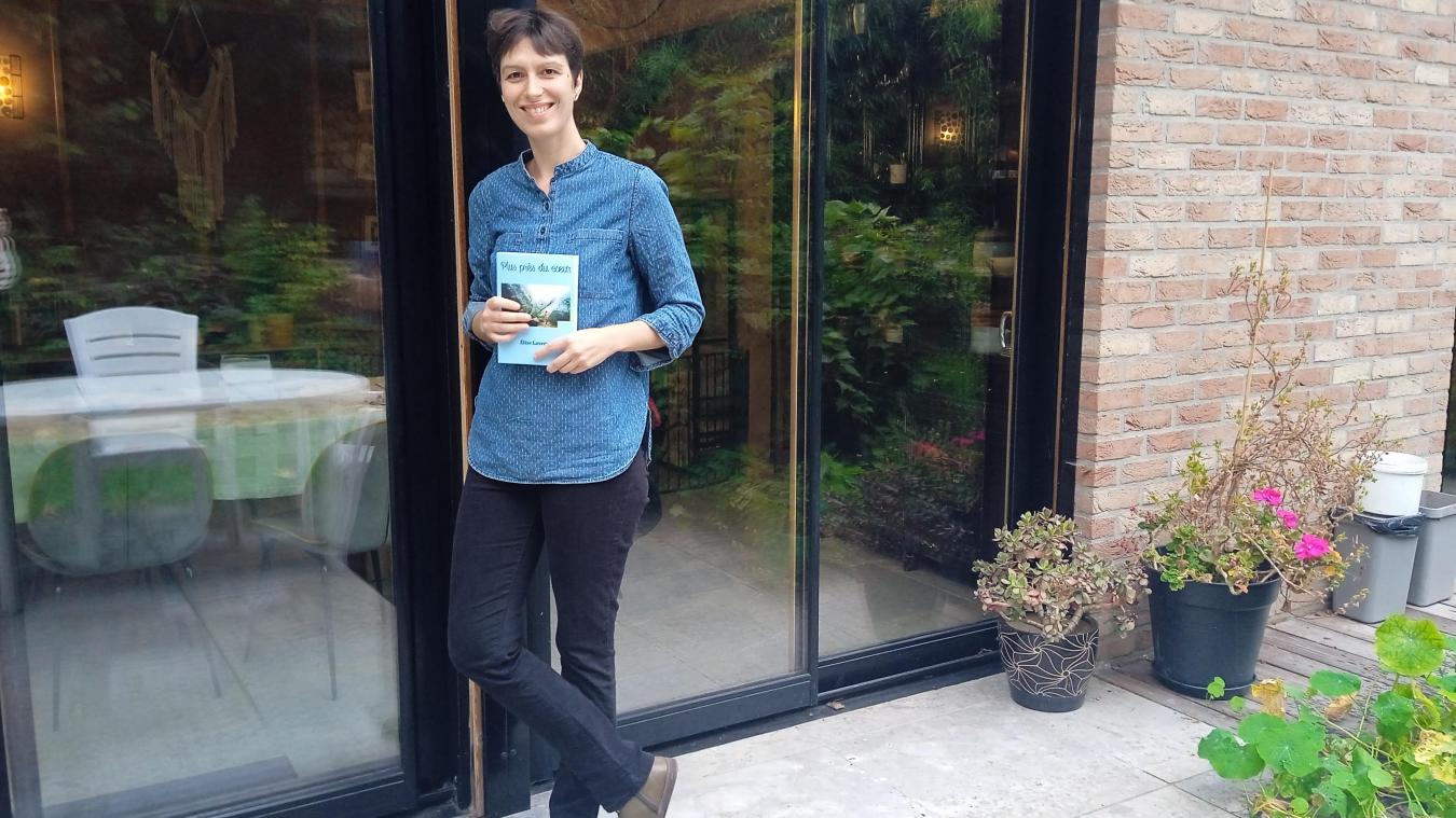 Bailleul : Élise Laversin signe un premier roman poignant sur son ...