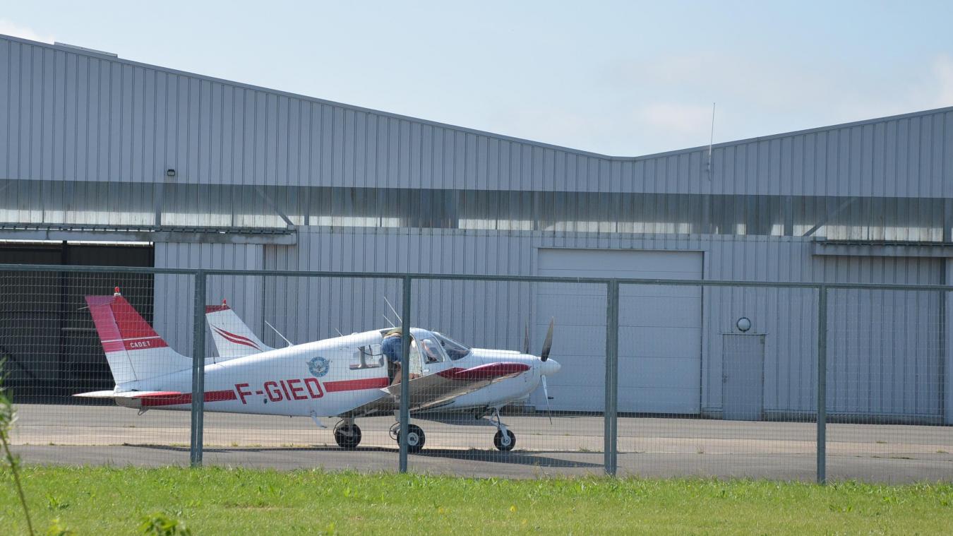 Merville: autour de l’aérodrome, un nouvel hangar de stockage d ...