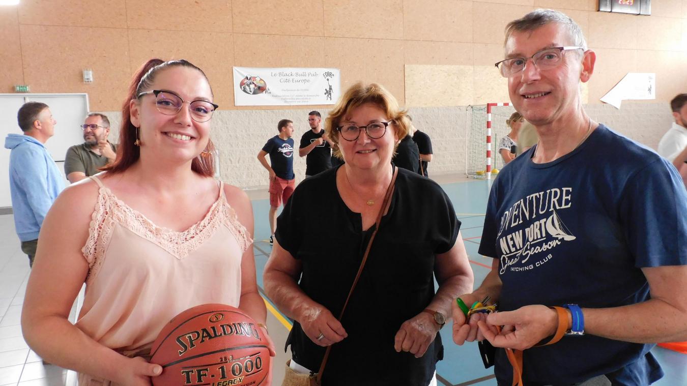 Entente sportive Blériot Basket Club : secrétaire et arbitre officielle ...