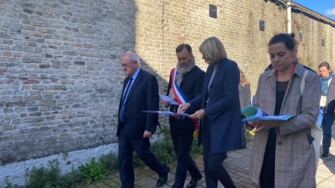 Saint-Omer : Valérie Létard, ministre du logement, visite le quartier ...
