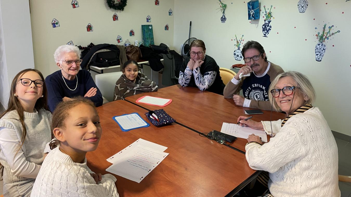 Boulogne-sur-Mer : les résidents de l’EHPAD Notre-Dame accueillent des élèves de primaire pour ...